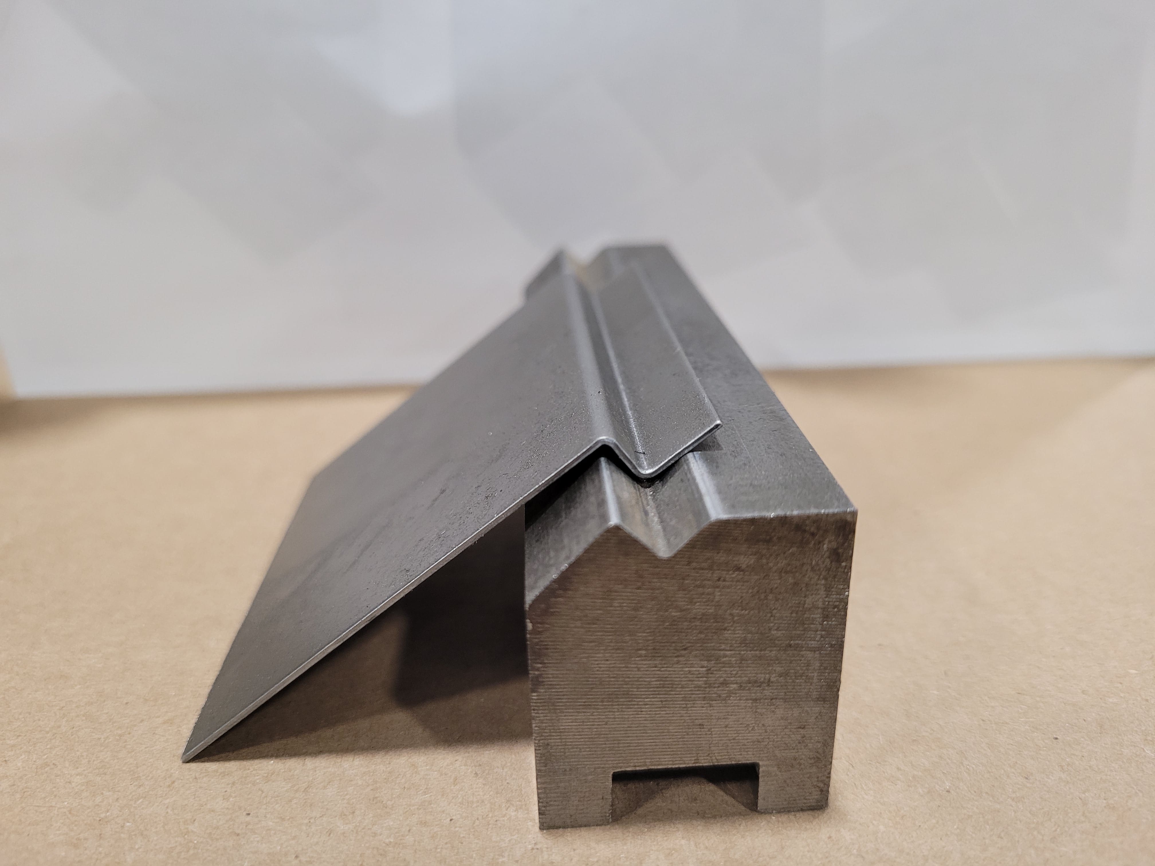 Offset Bends Without Custom Tooling (Updated for 2025) | ASM